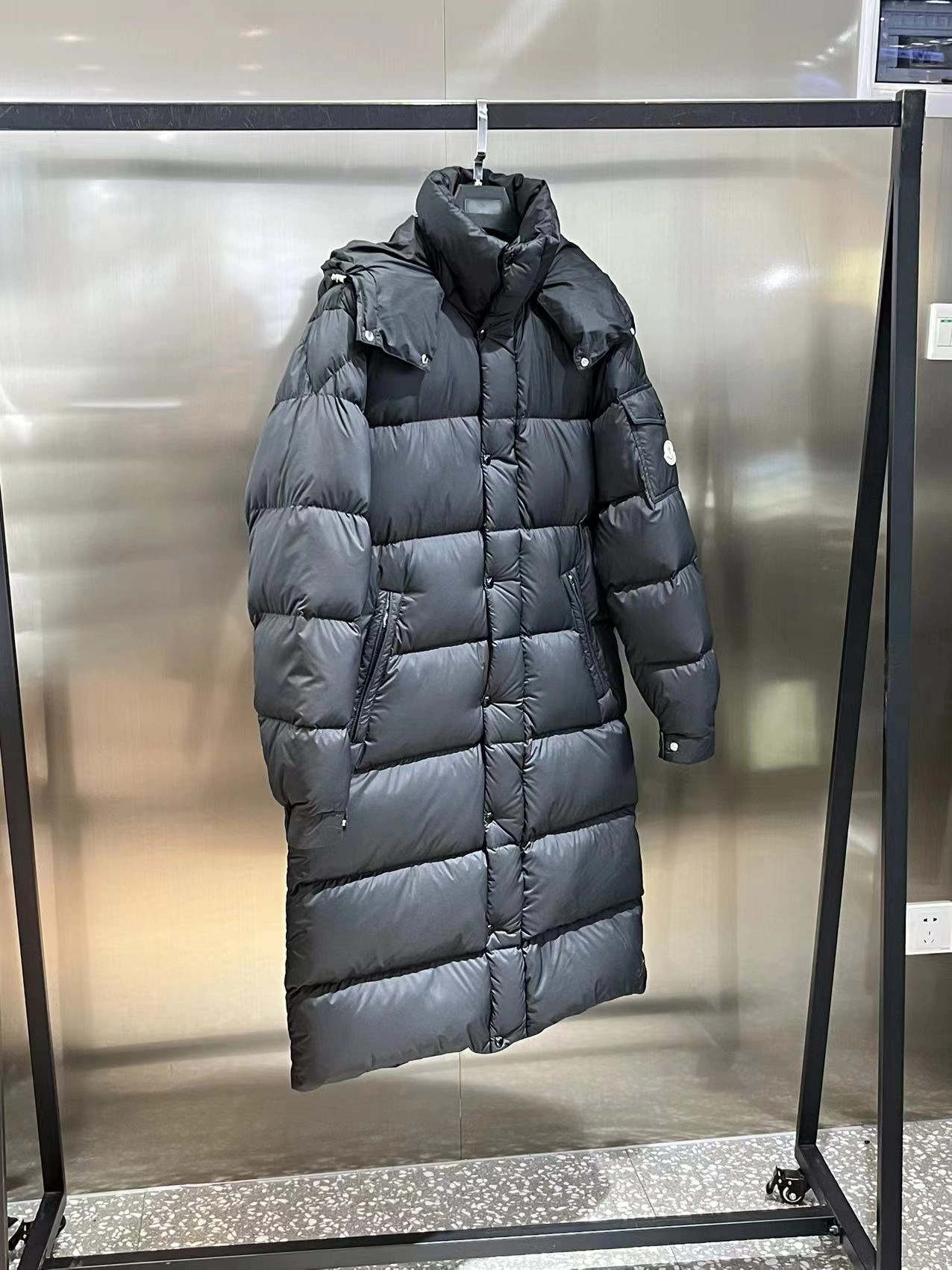 1:1 copy Moncler Down Jackets