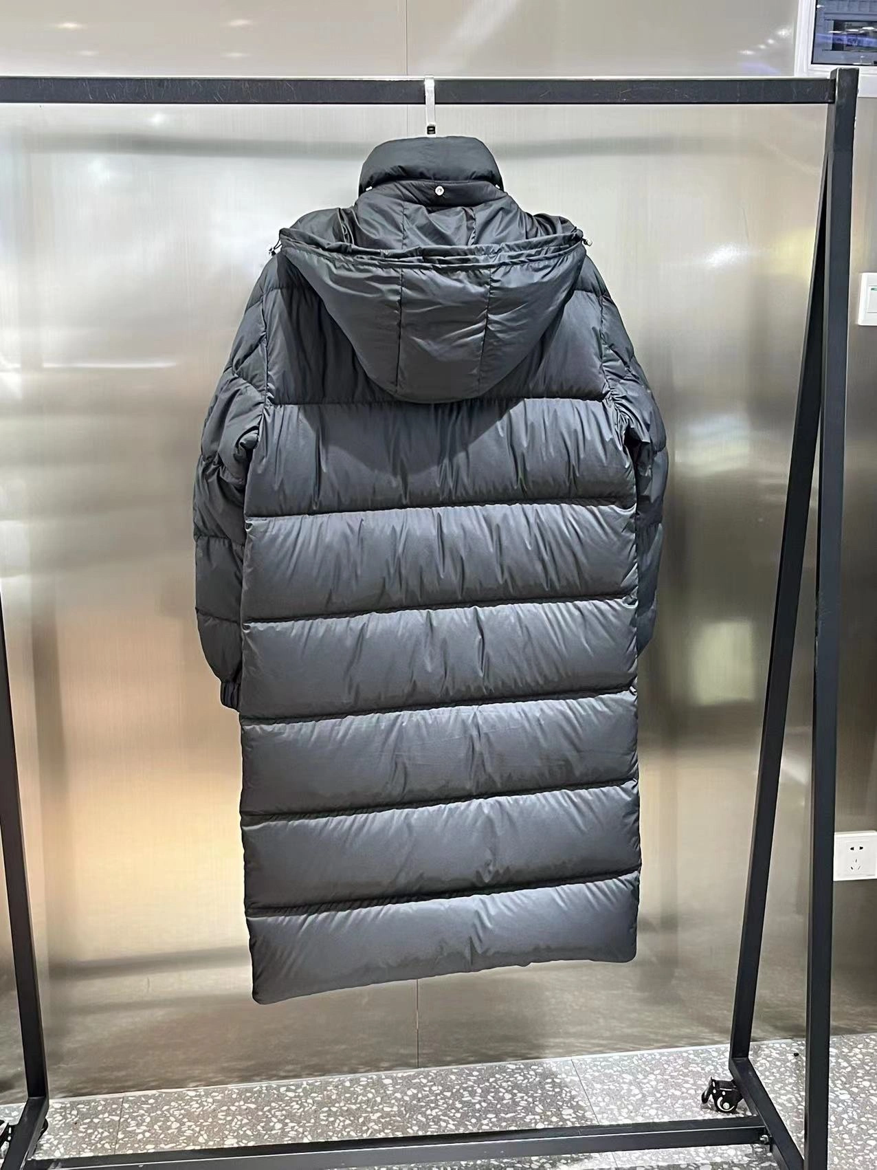 1:1 copy Moncler Down Jackets