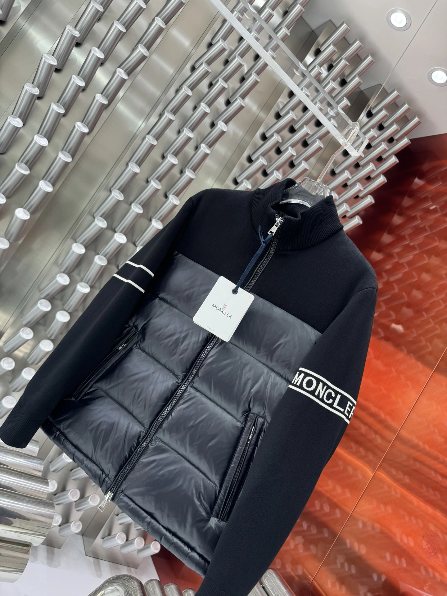 High accuracy Moncler Down Jackets