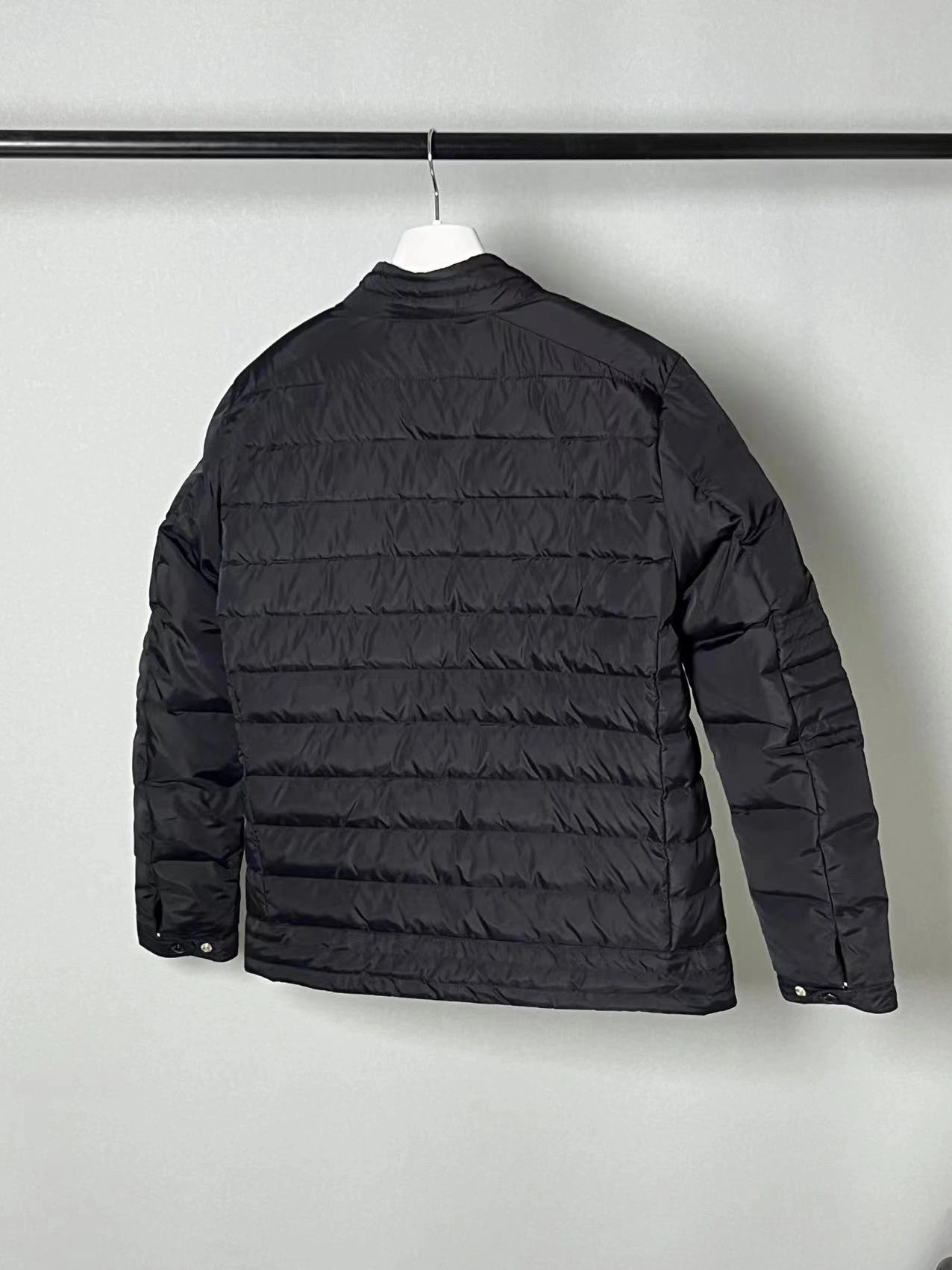 Bargain Moncler Down Jackets