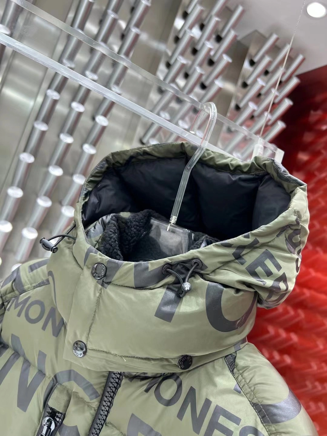 Bargain Moncler Down Jackets