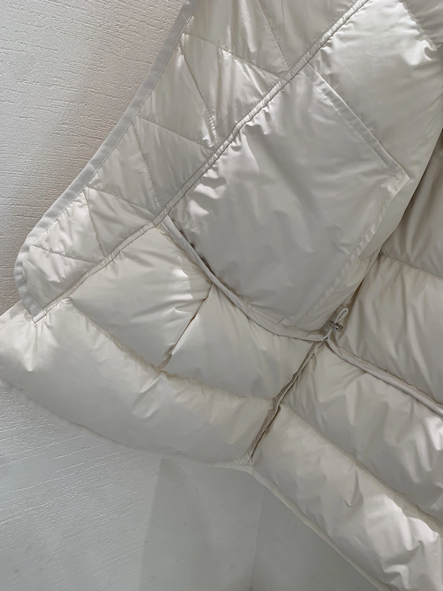 Real Moncler Down Jackets