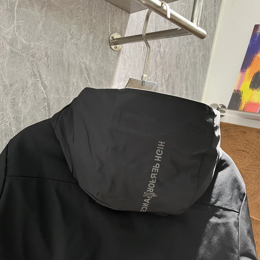 Inexpensive Moncler Down Jackets
