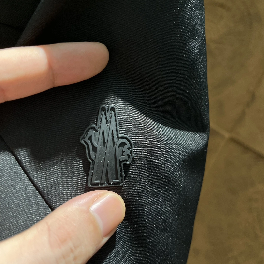 Inexpensive Moncler Down Jackets