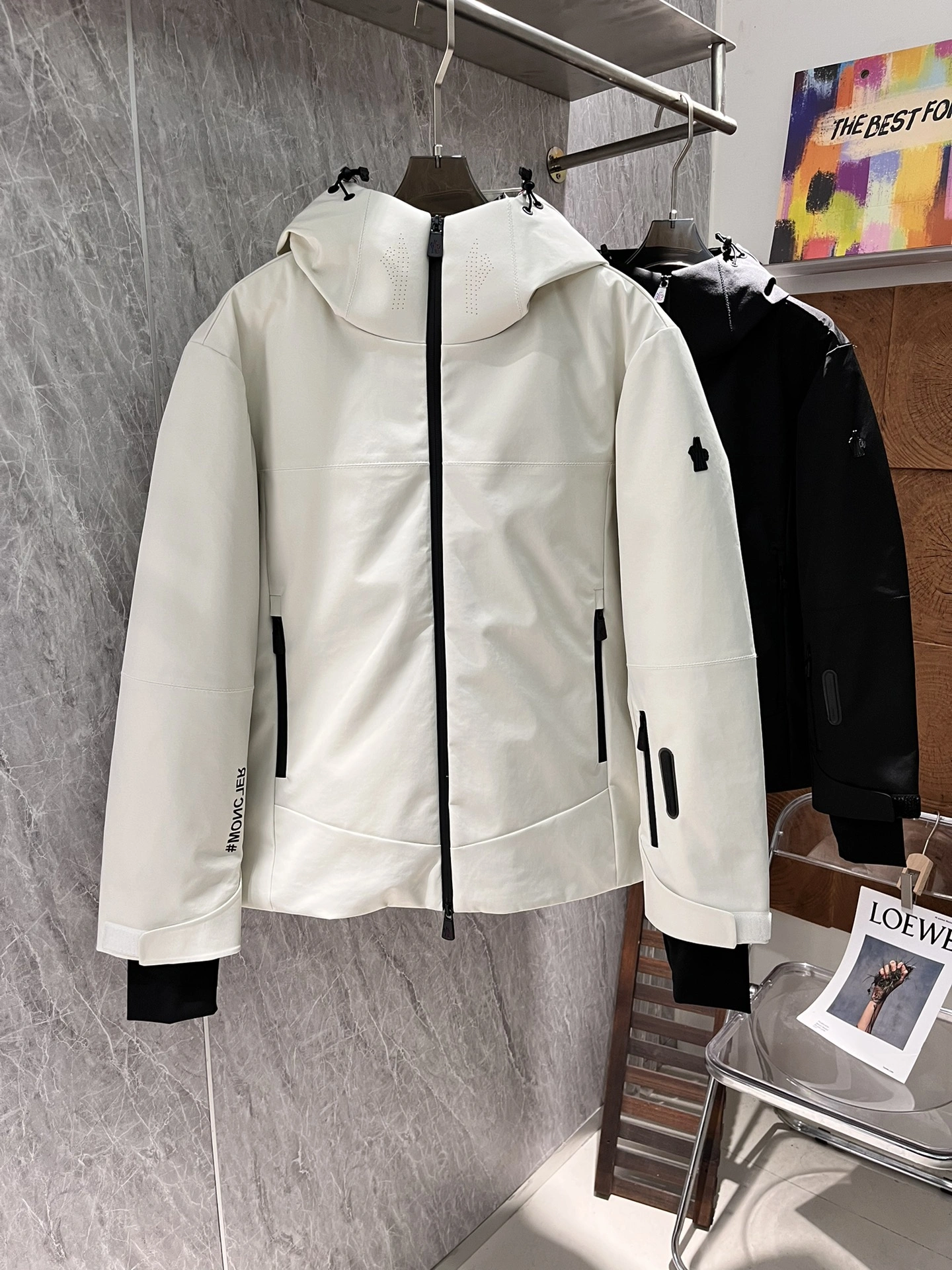 Low-cost Moncler Down Jackets