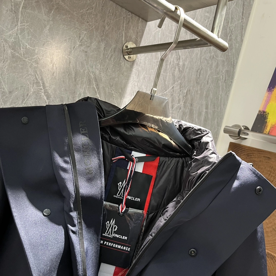 Inexpensive Moncler Down Jackets