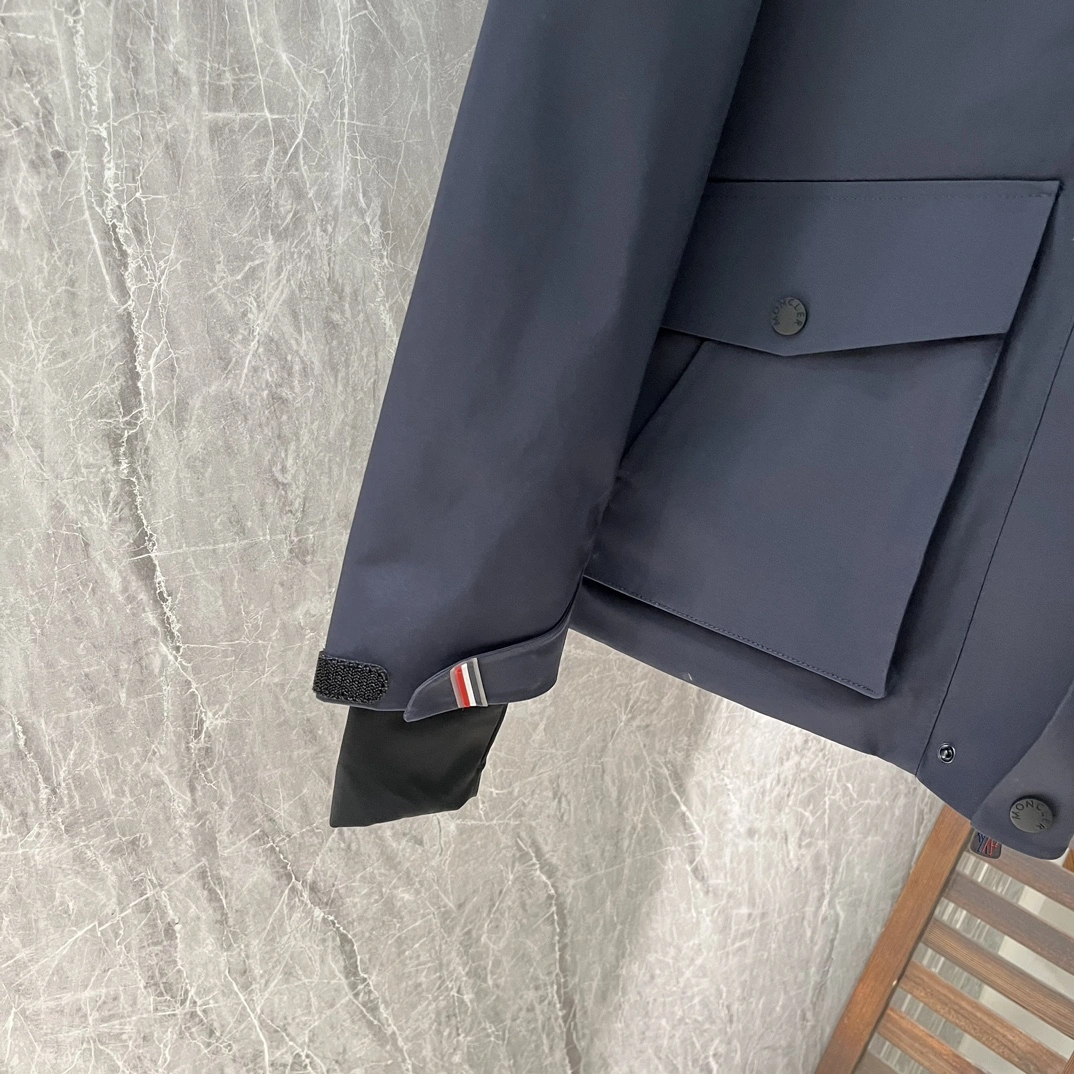 Inexpensive Moncler Down Jackets