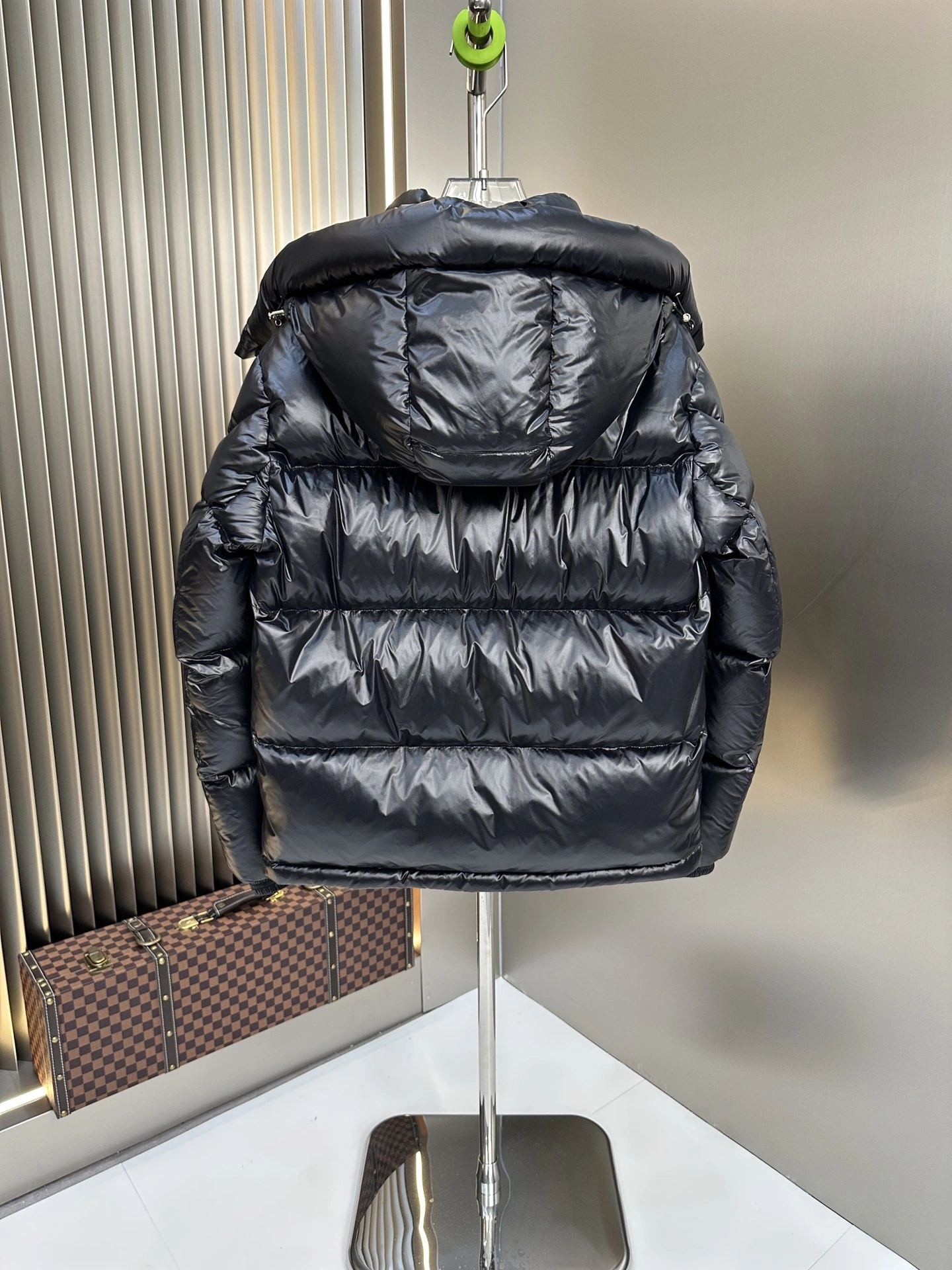 Low-cost Moncler Down Jackets