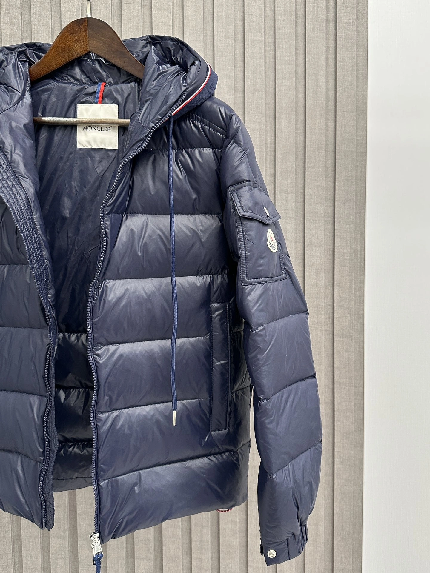 Top mirror Moncler Down Jackets