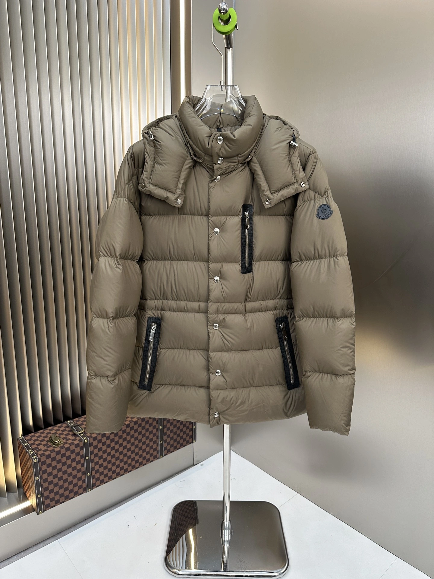 Official Moncler Down Jackets