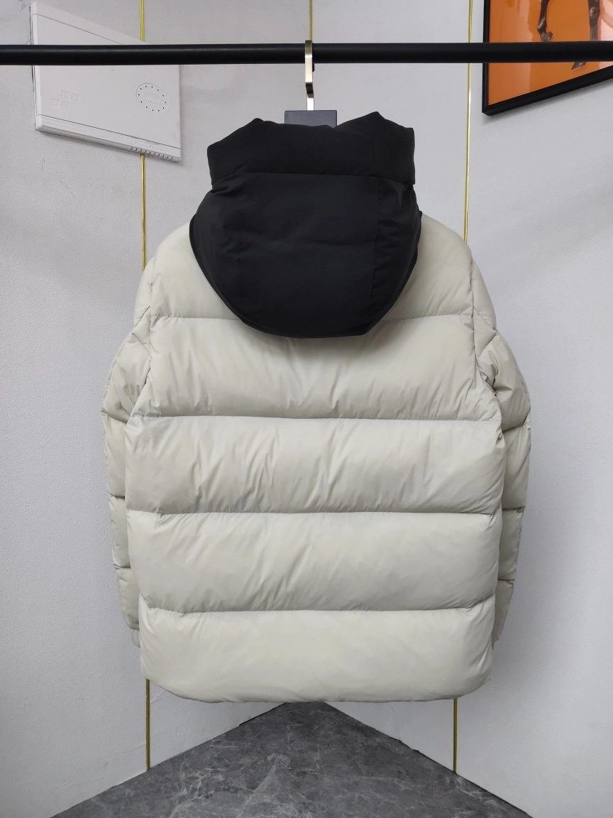 High accuracy Moncler Down Jackets