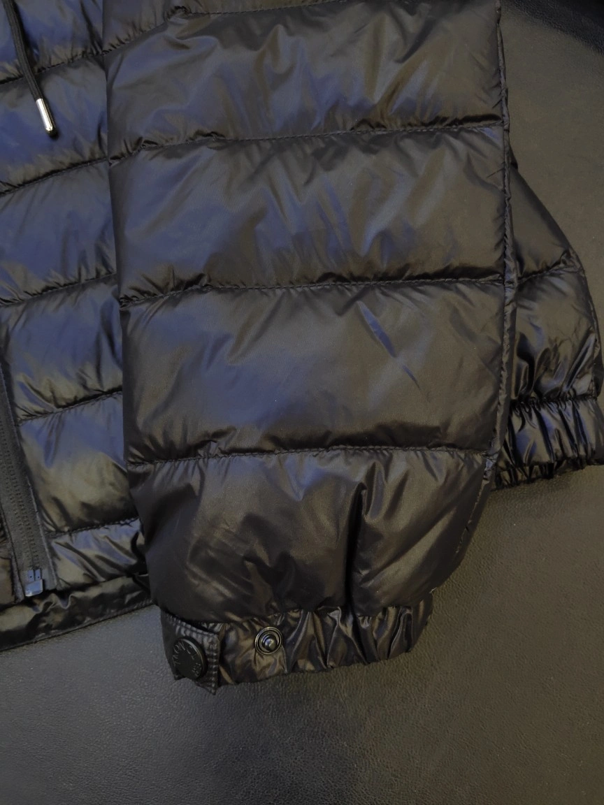 Top mirror Moncler Down Jackets