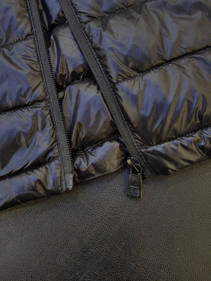 Top mirror Moncler Down Jackets