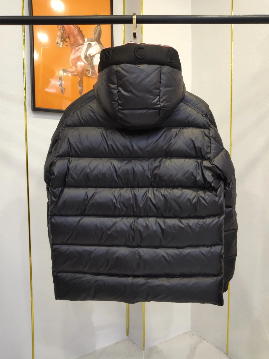 Accurate model Moncler Down Jackets