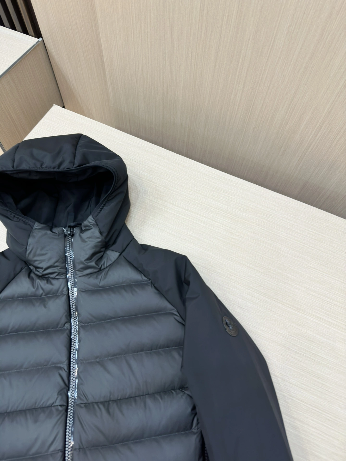Official Moncler Down Jackets