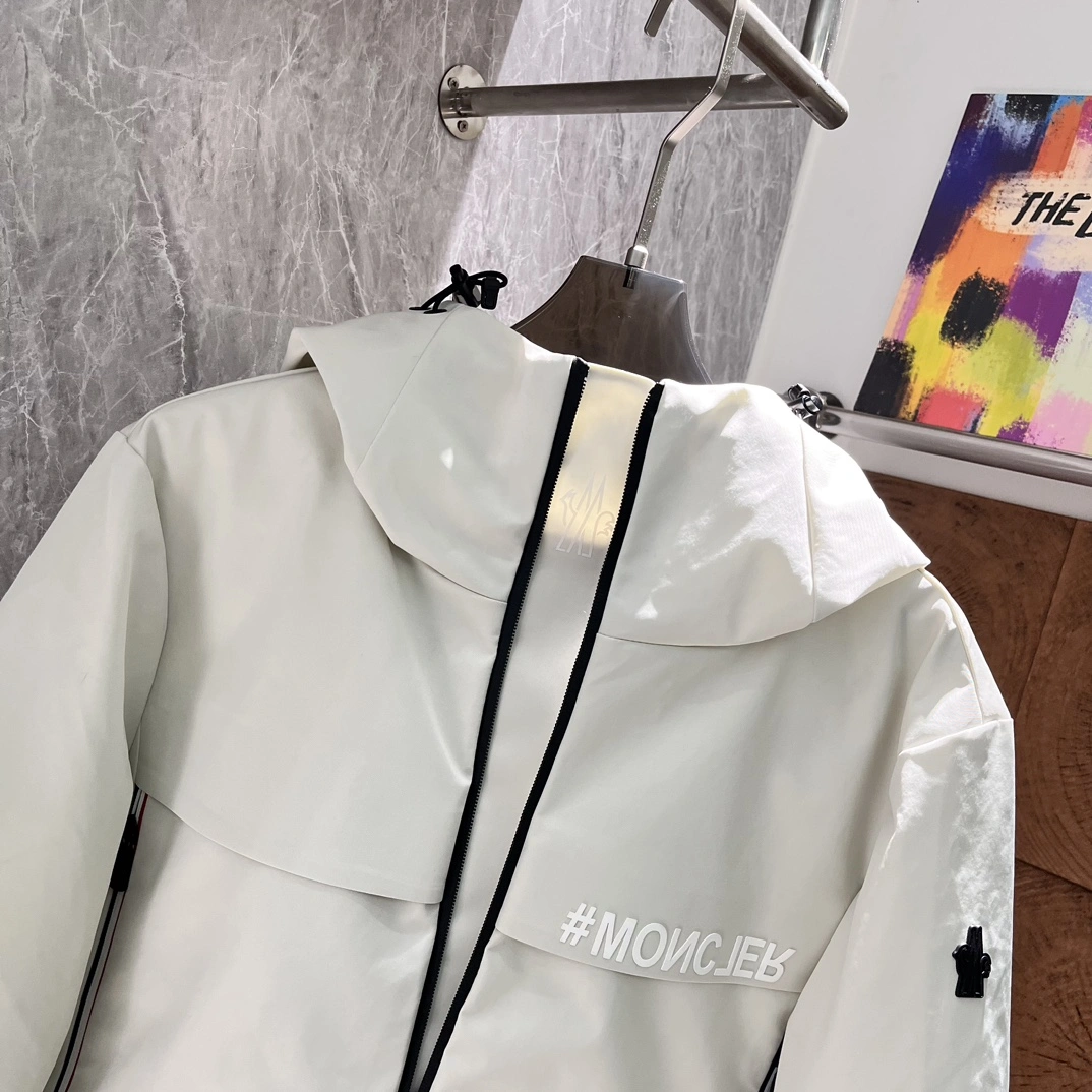 Bargain Moncler Down Jackets