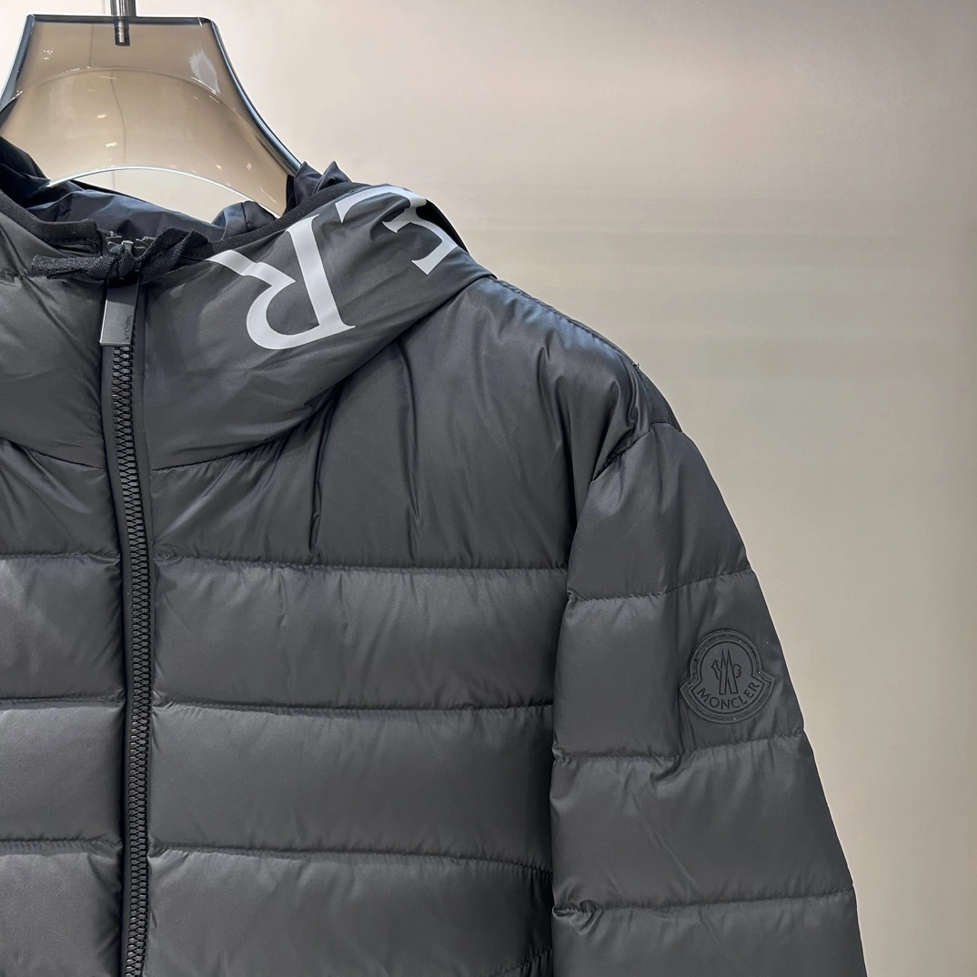 Inexpensive Moncler Down Jackets