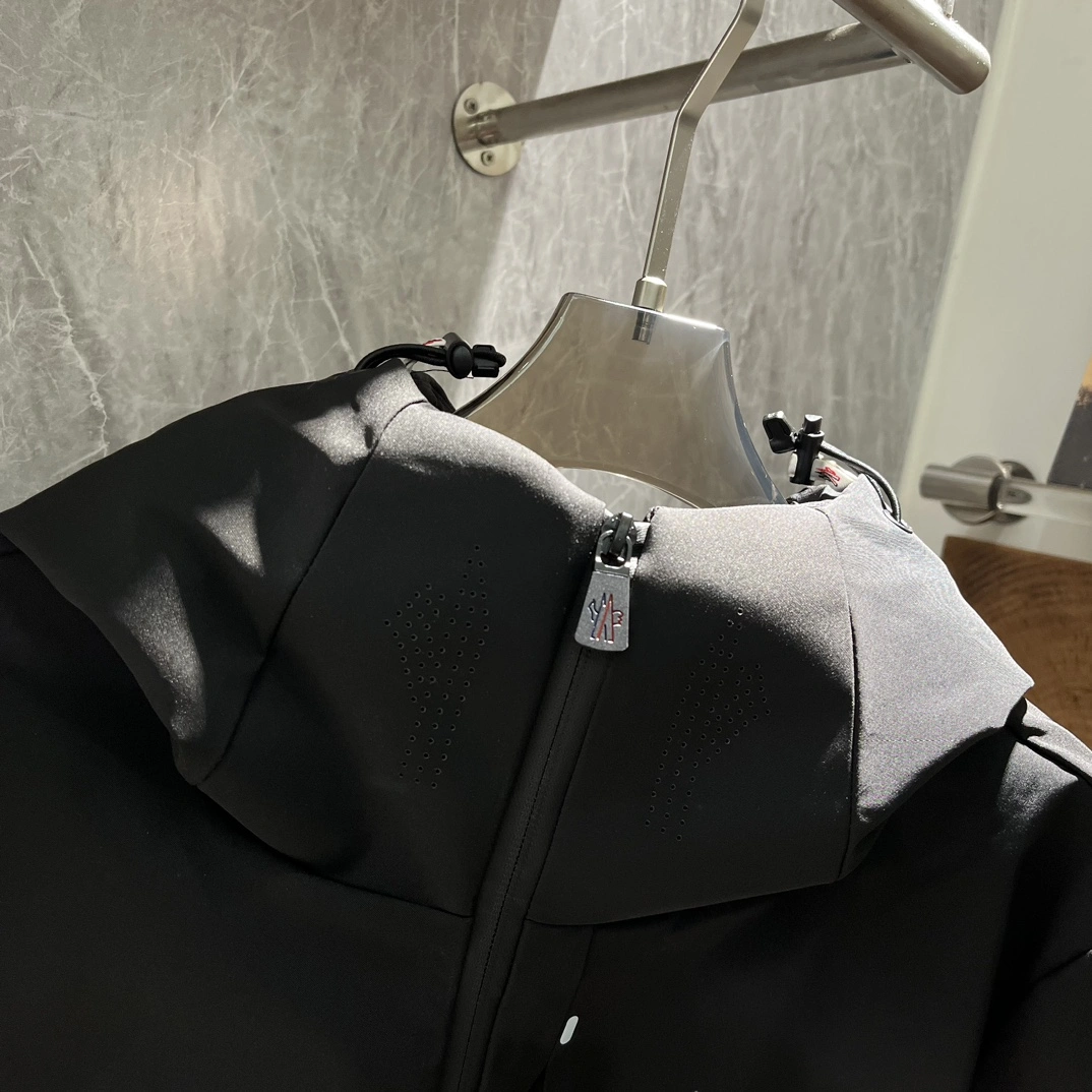 High fidelity Moncler Down Jackets