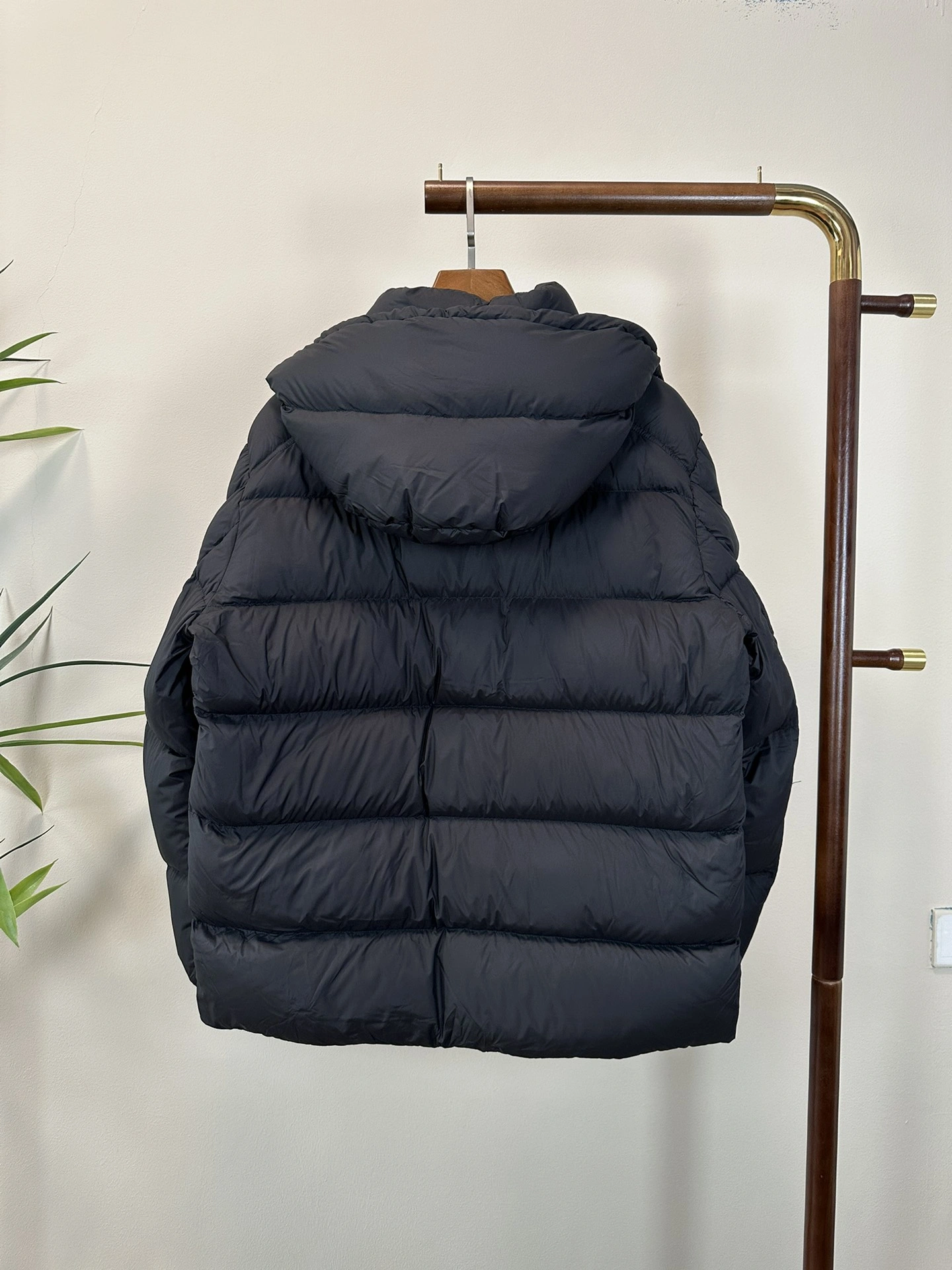 Official Moncler Down Jackets