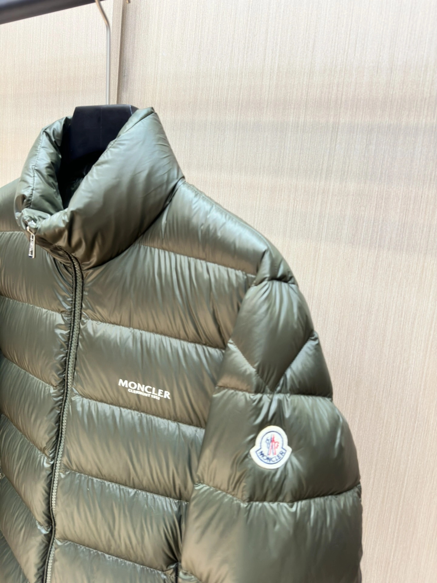 1:1 copy Moncler Down Jackets
