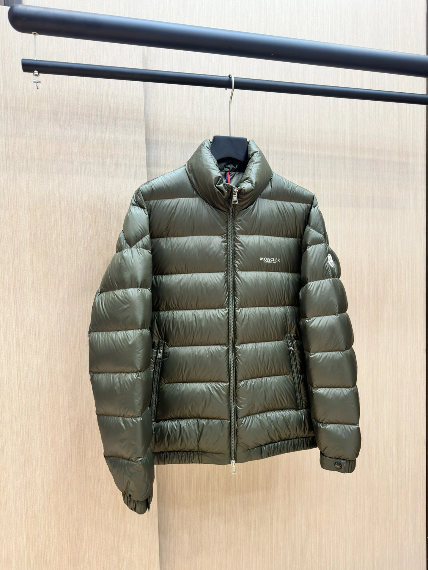 1:1 copy Moncler Down Jackets