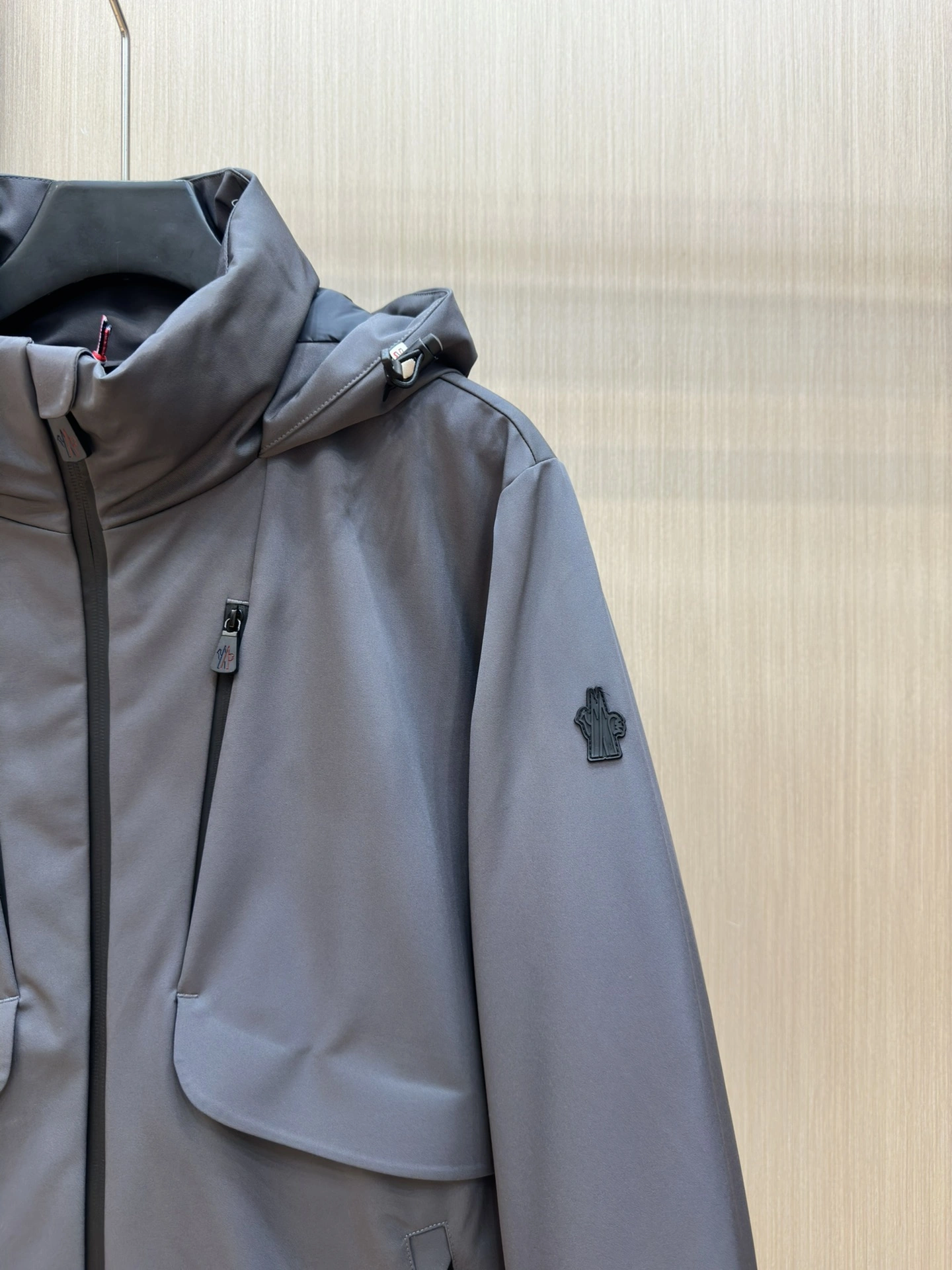 1:1 copy Moncler Down Jackets