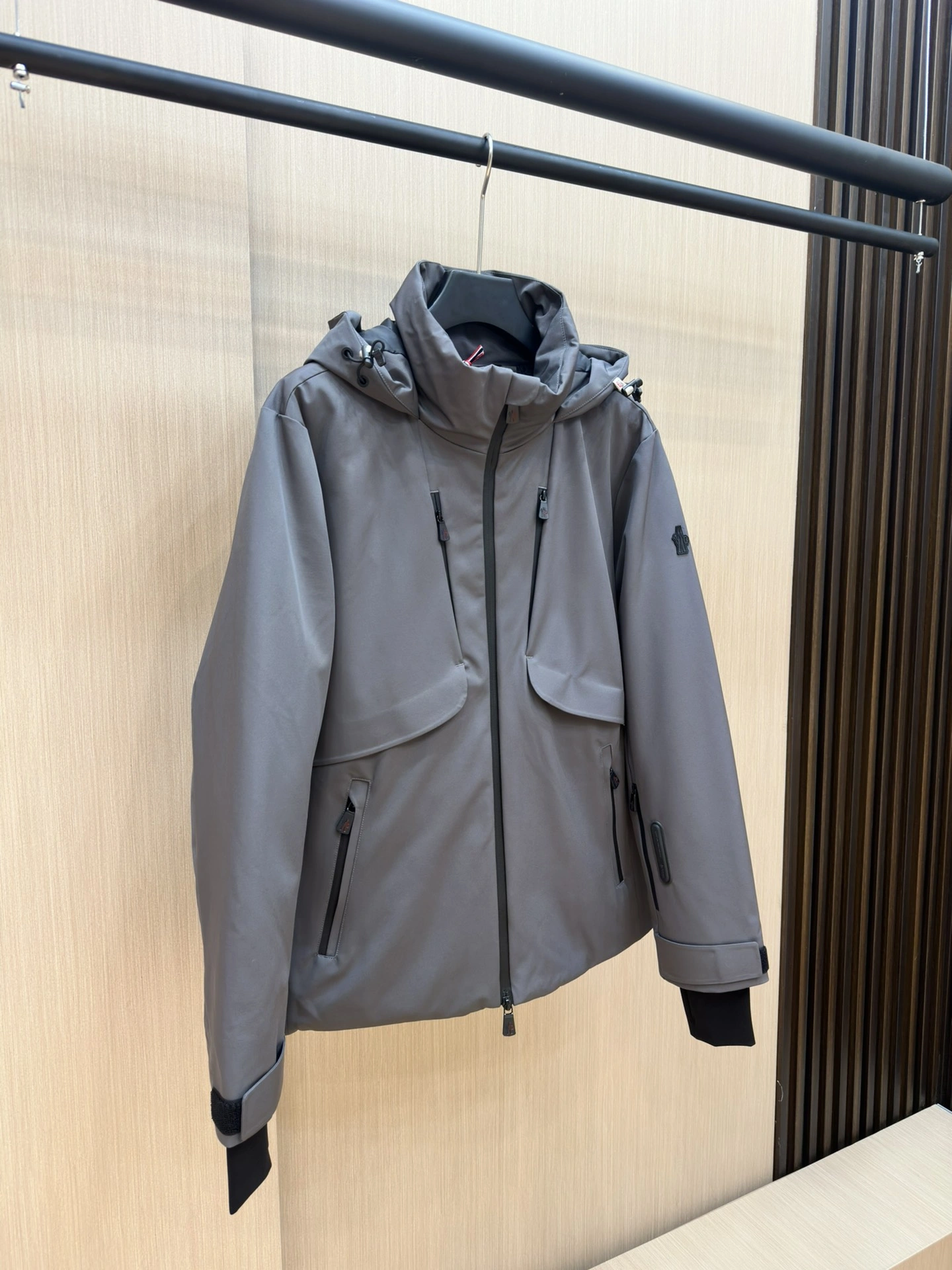 1:1 copy Moncler Down Jackets