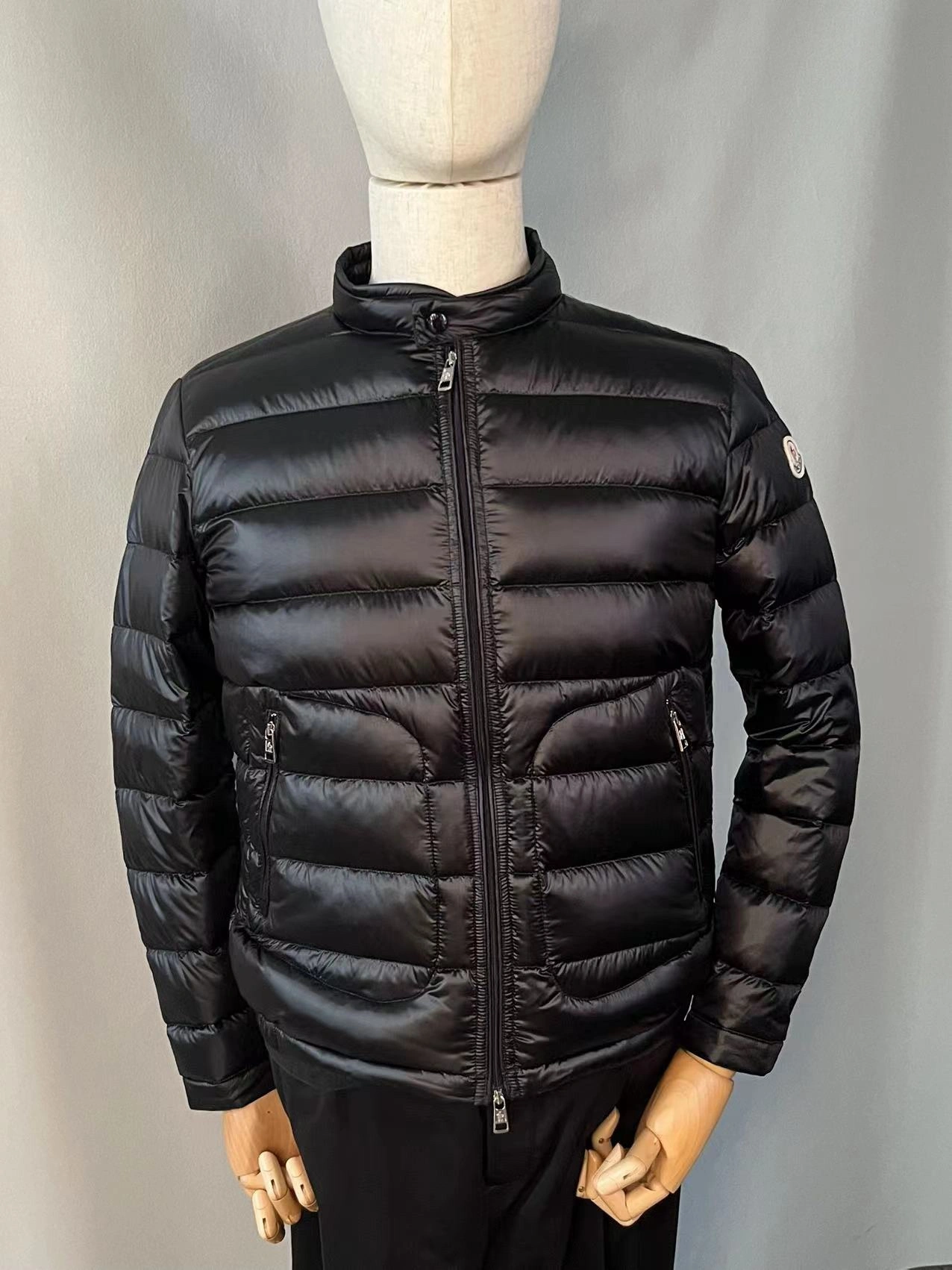 Accurate model Moncler Down Jackets