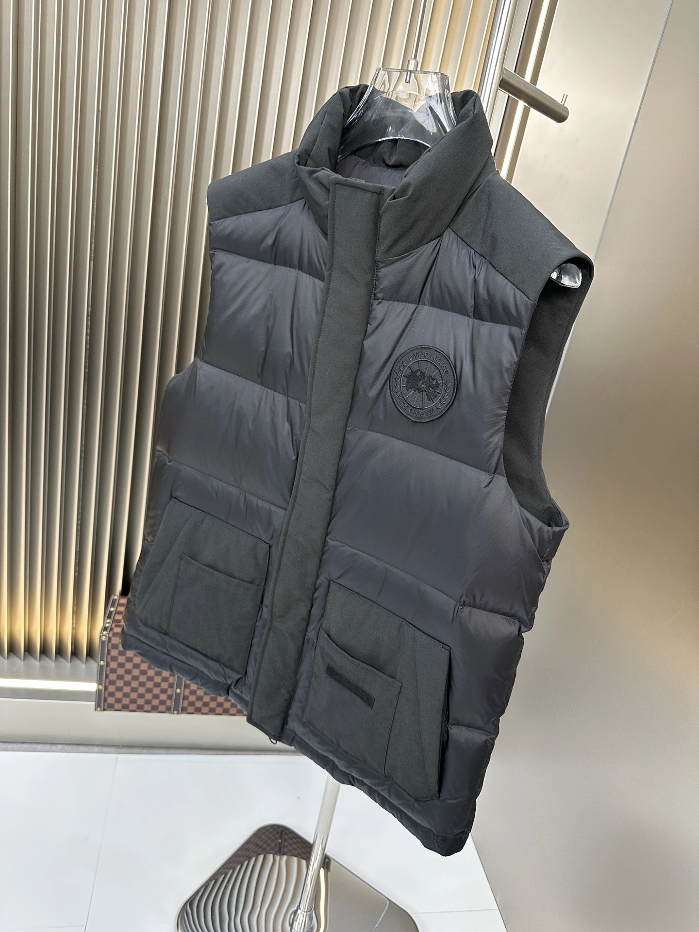 Exact replica Moncler Down Jackets