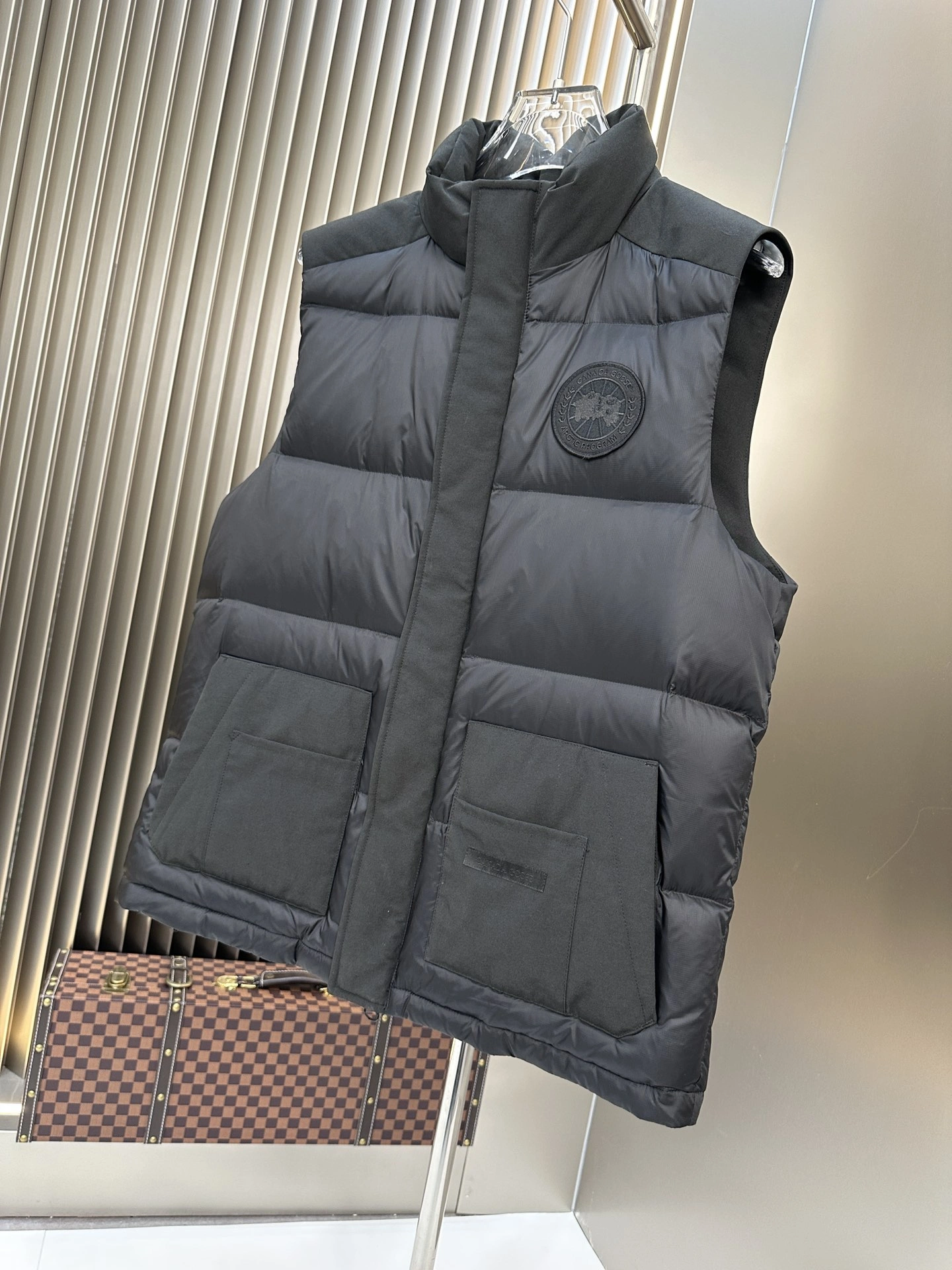 Exact replica Moncler Down Jackets