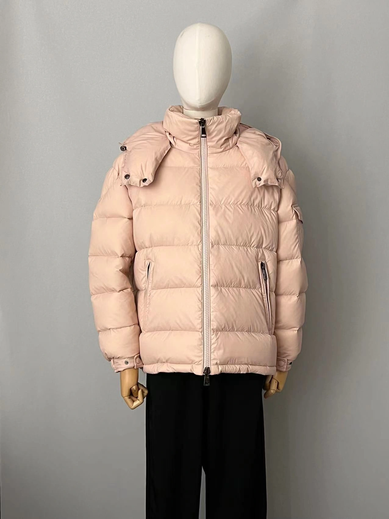 Inexpensive Moncler Down Jackets