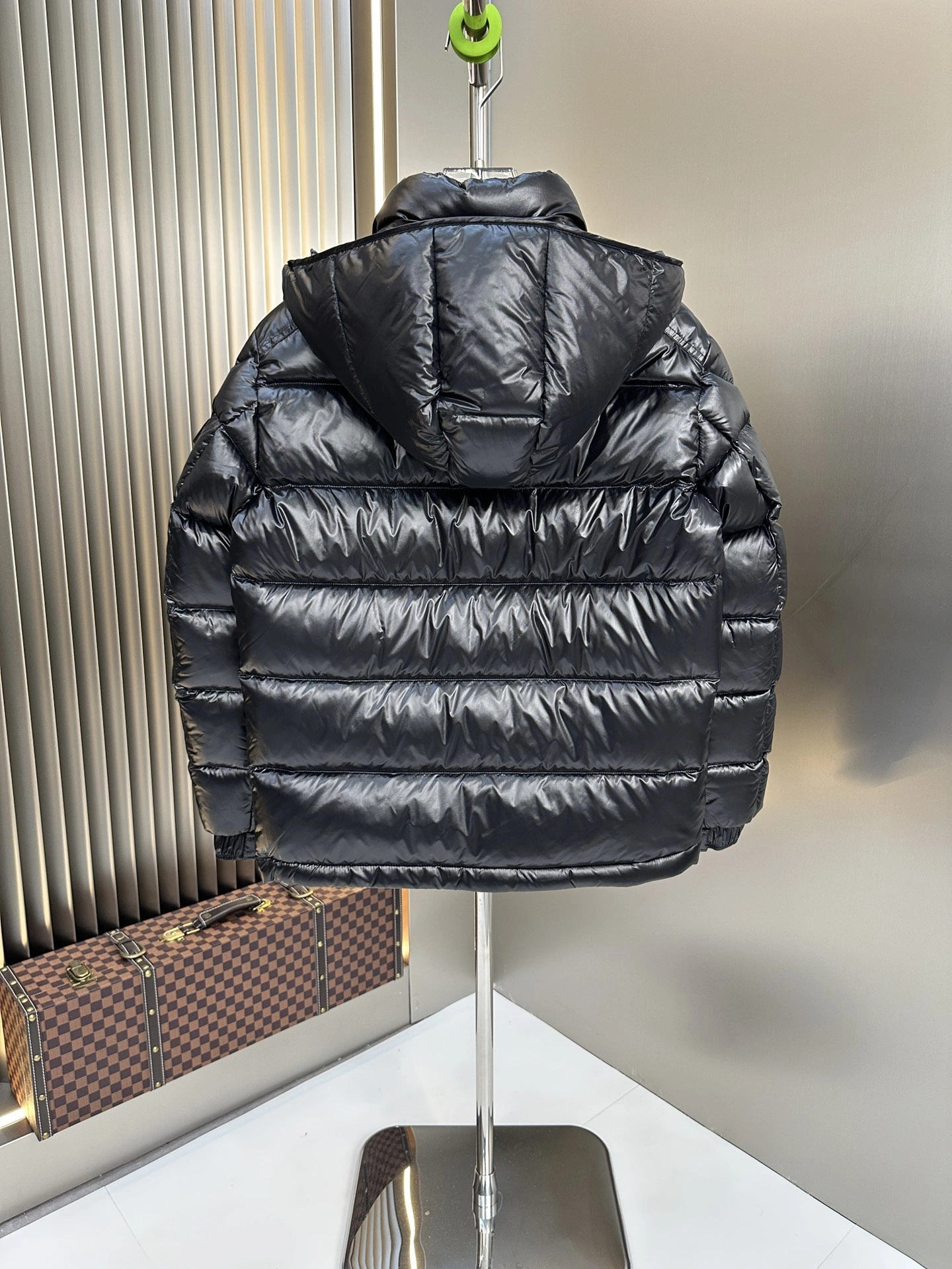 Top mirror Moncler Down Jackets