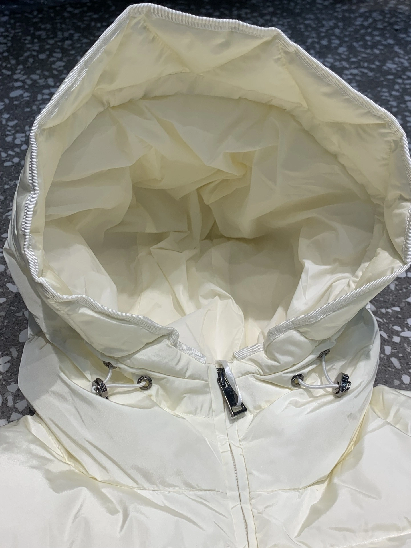 Factory-made Moncler Down Jackets