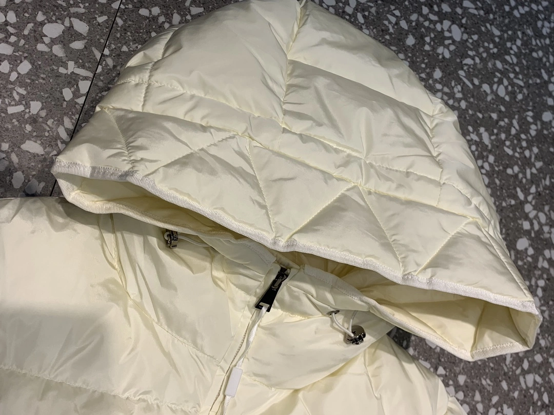 Factory-made Moncler Down Jackets