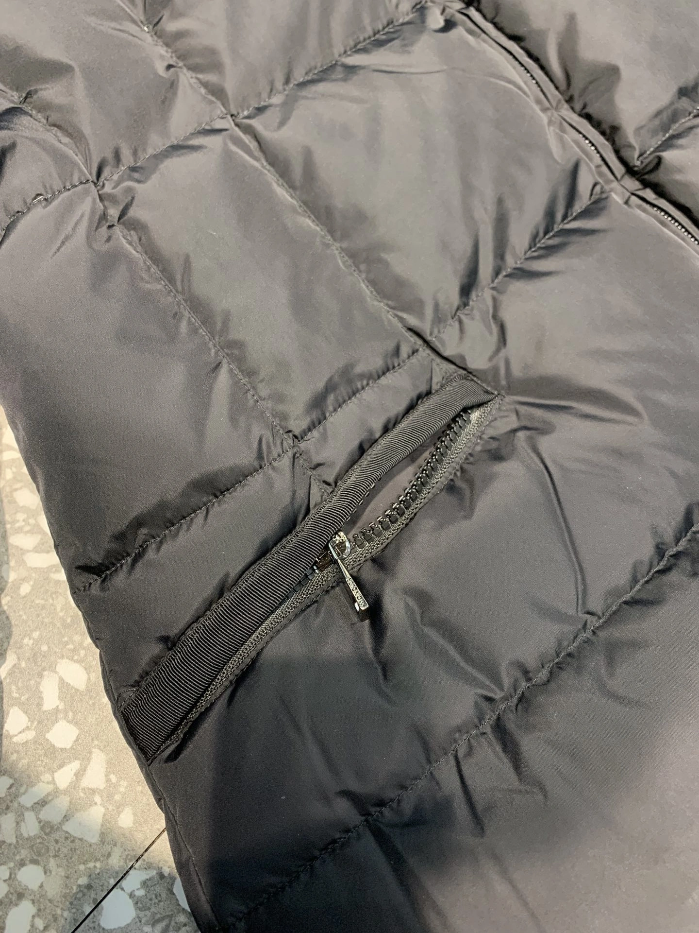 Top mirror Moncler Down Jackets