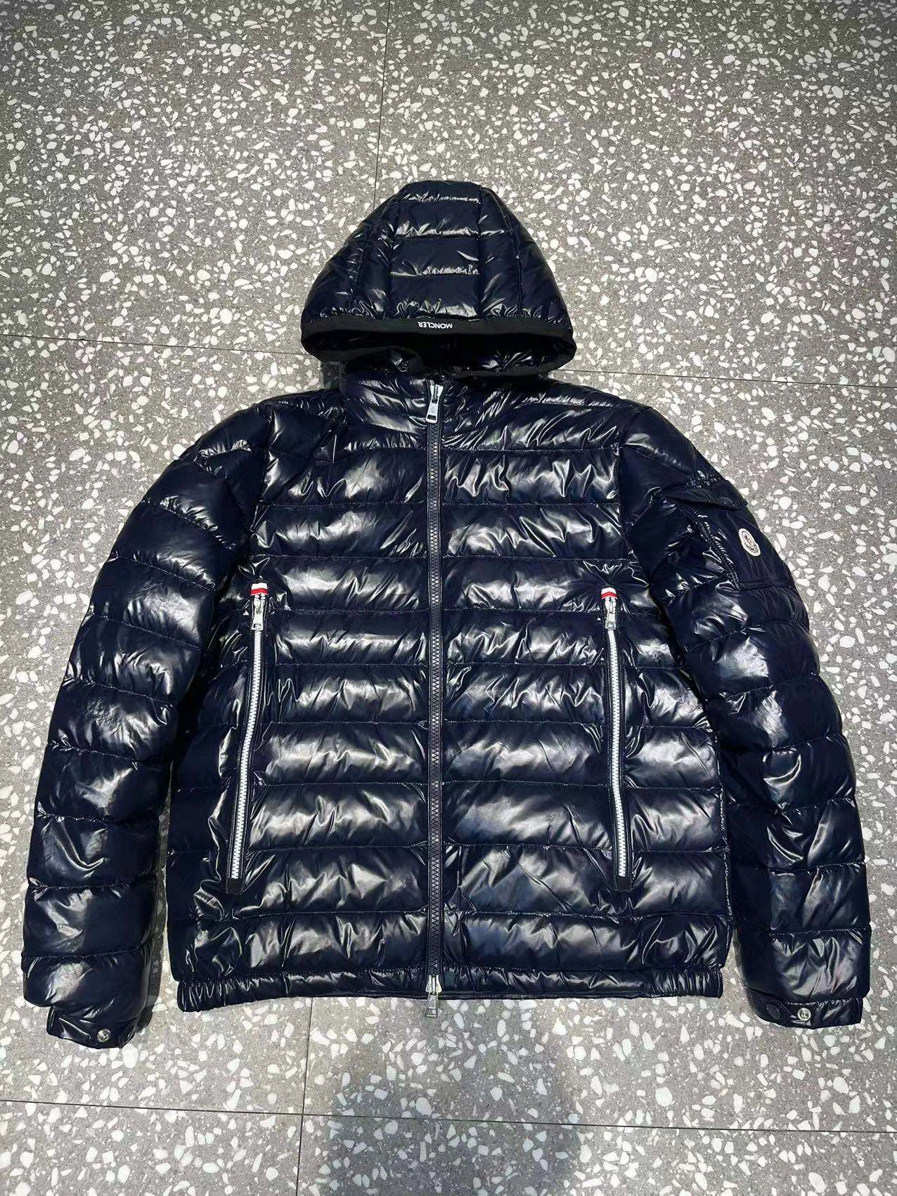 Perfect replica Moncler Down Jackets