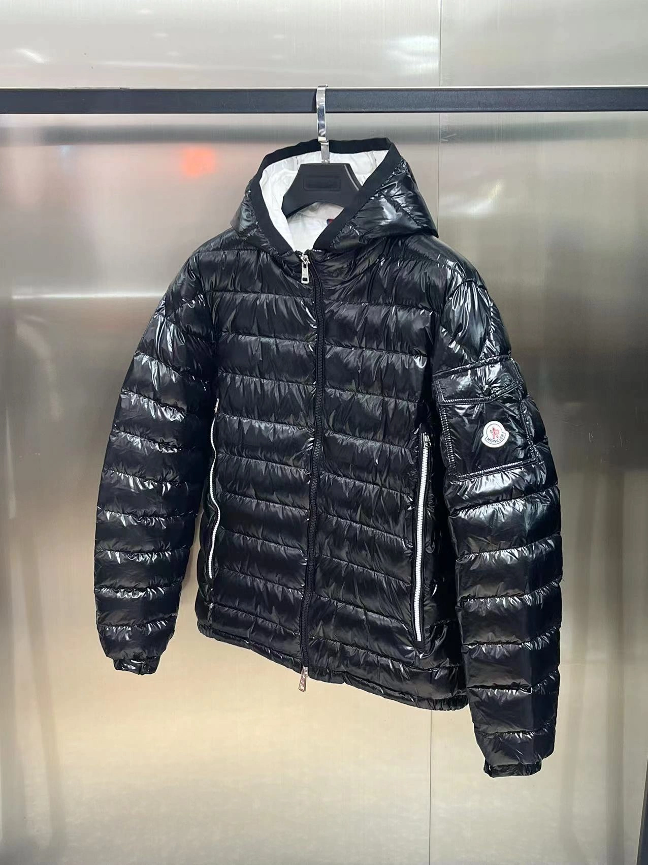 Cut-rate Moncler Down Jackets