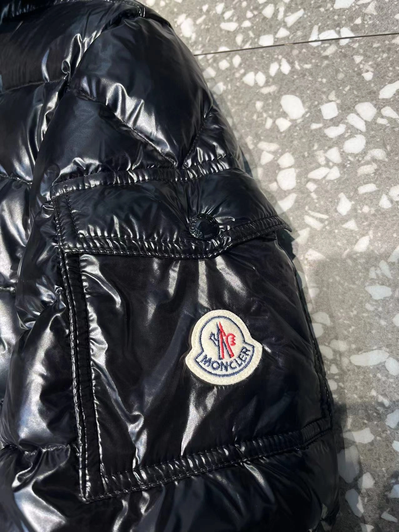 Cut-rate Moncler Down Jackets