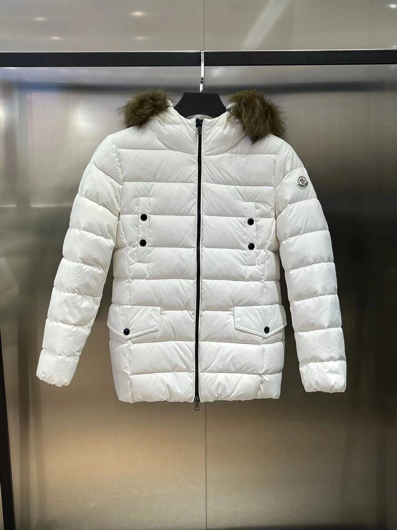 High accuracy Moncler Down Jackets