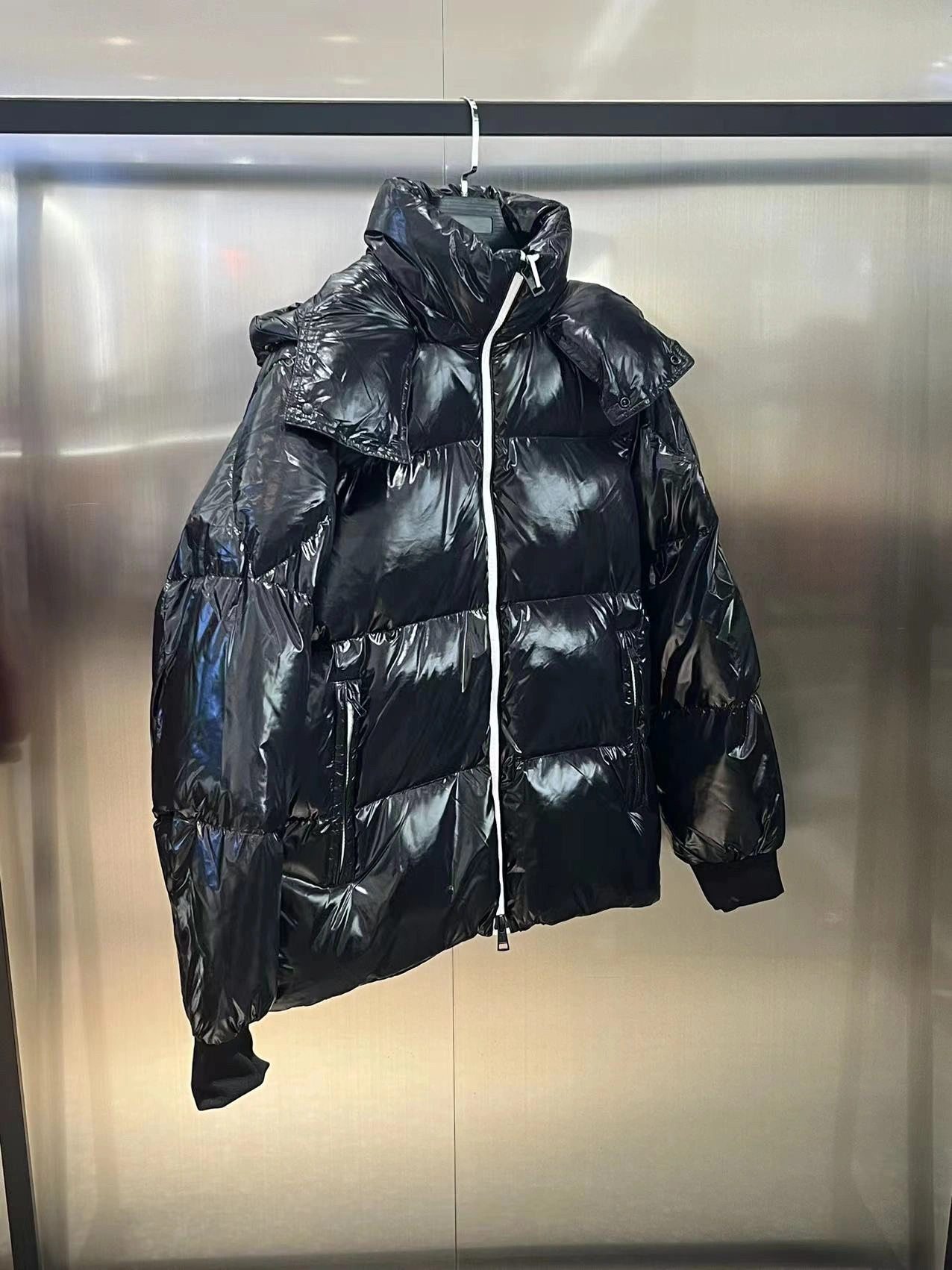 Exact replica Moncler Down Jackets