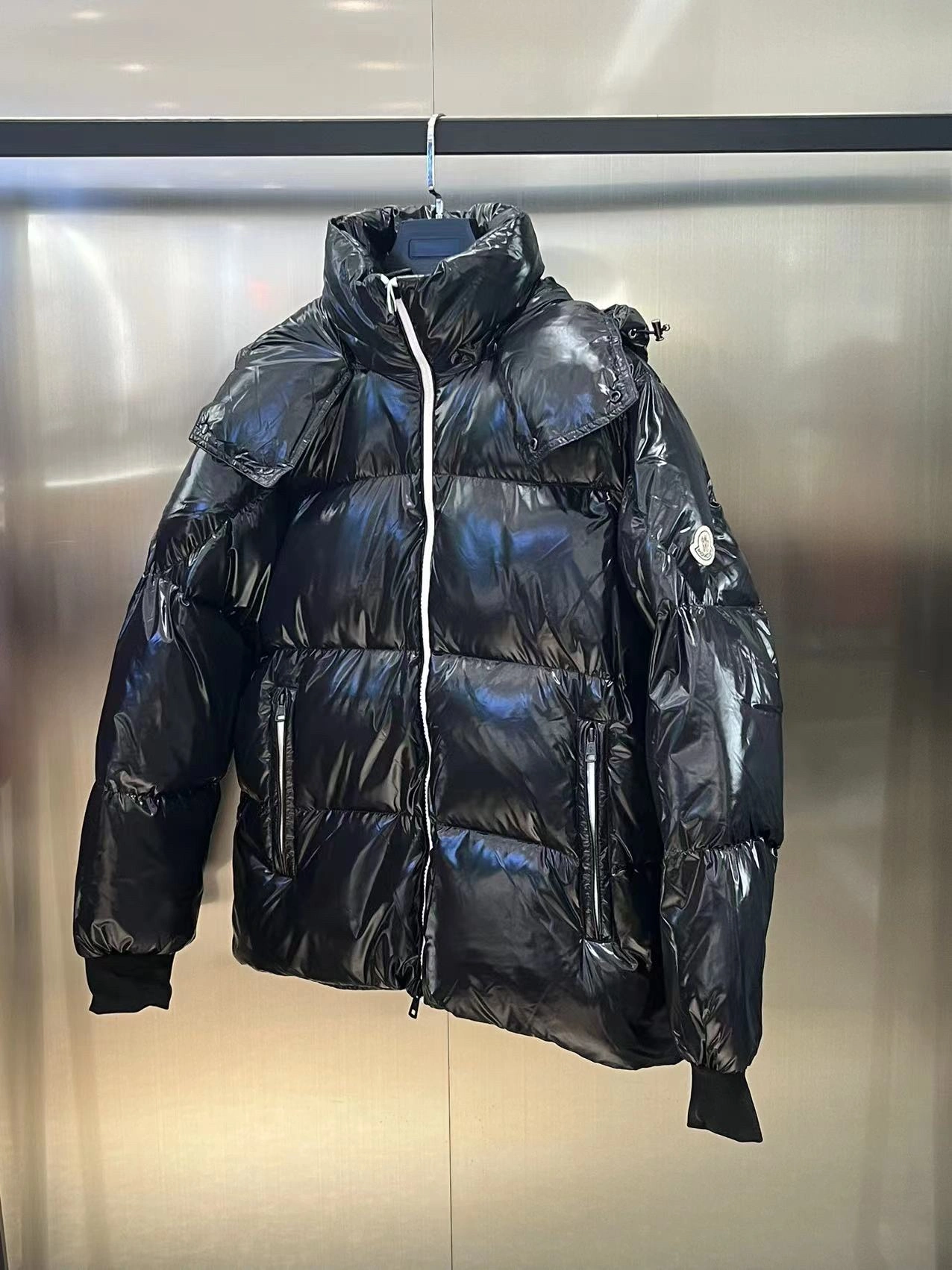 Exact replica Moncler Down Jackets