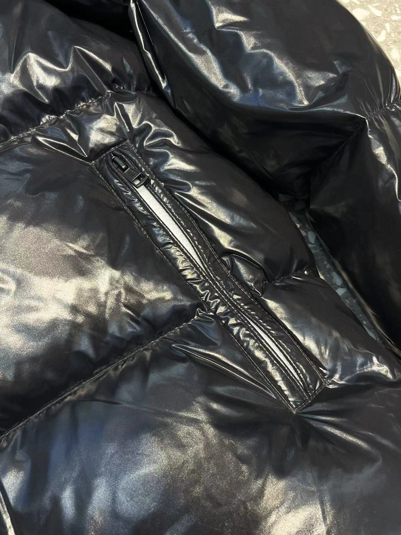 Exact replica Moncler Down Jackets