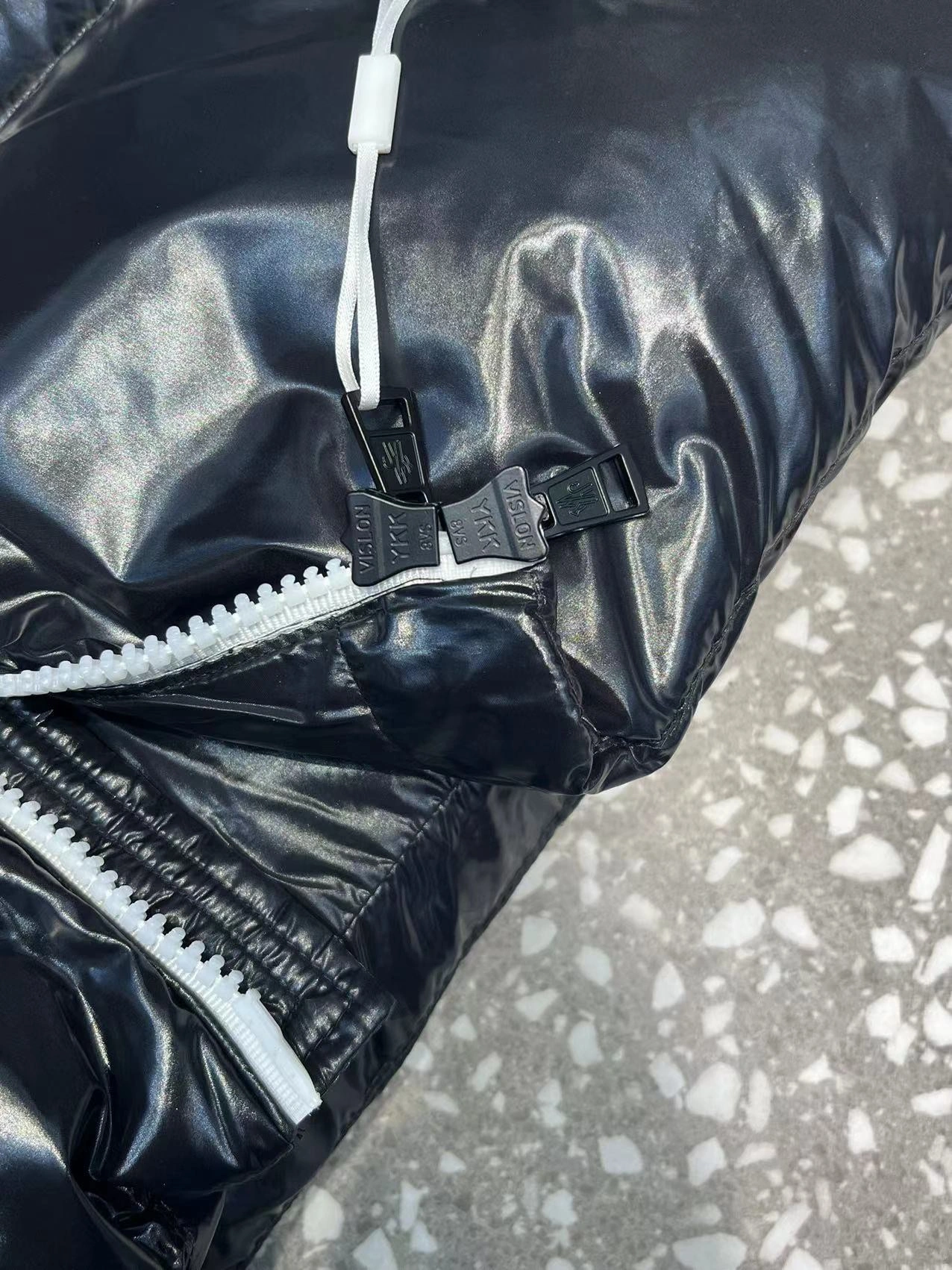 Exact replica Moncler Down Jackets