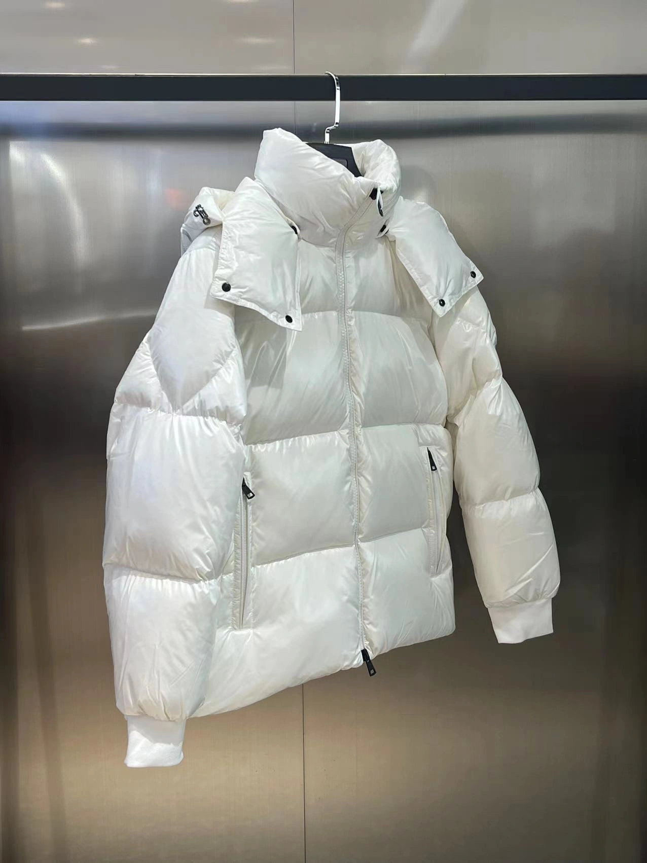 Brand-original Moncler Down Jackets