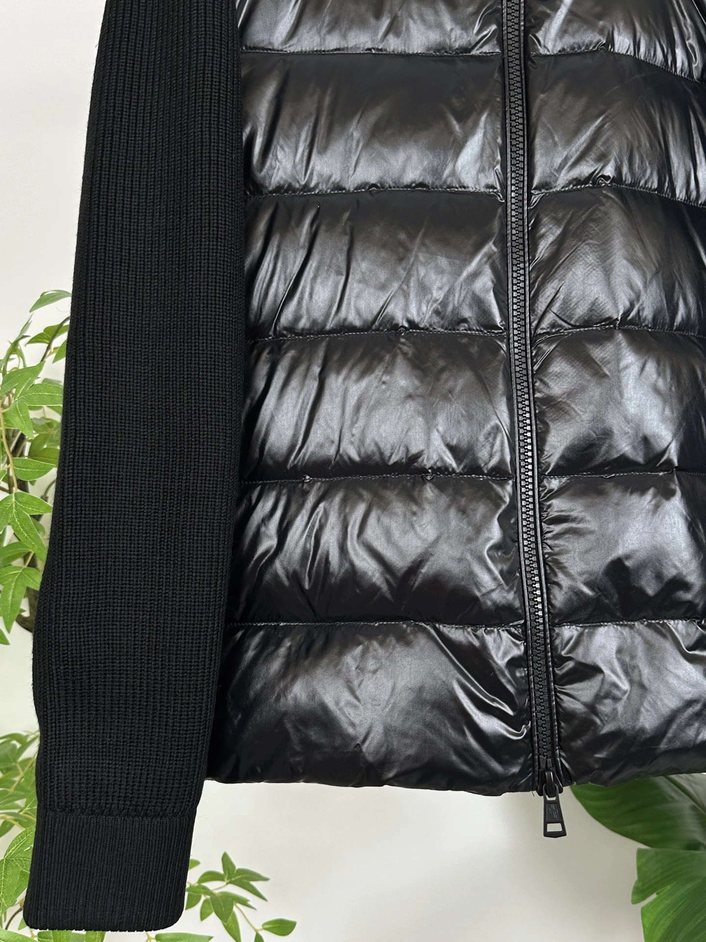 Exact replica Moncler Down Jackets