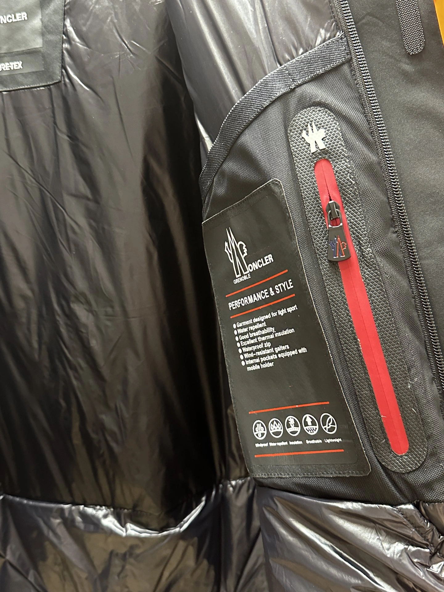 Inexpensive Moncler Down Jackets