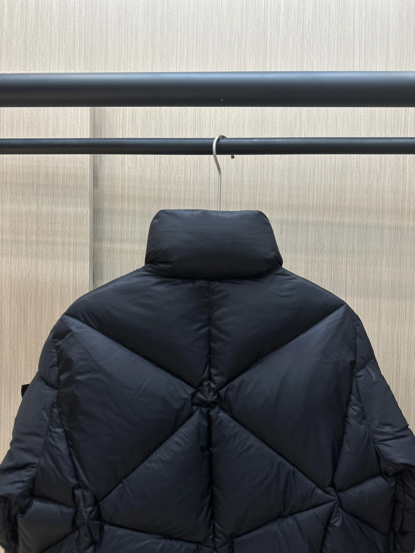 1:1 copy Moncler Down Jackets