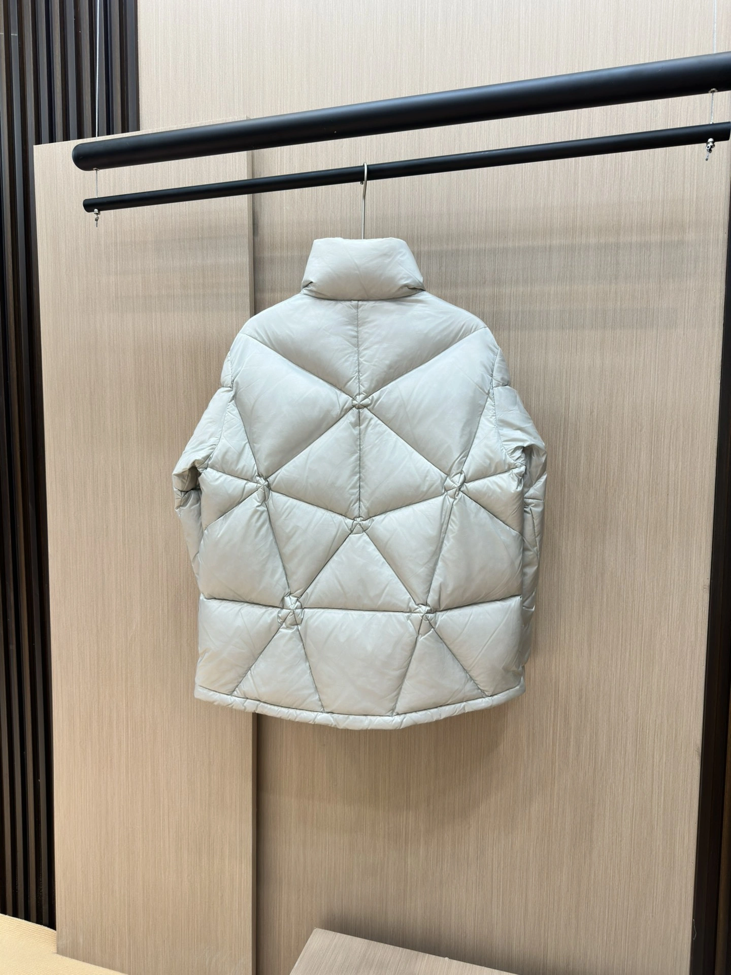Low-cost Moncler Down Jackets