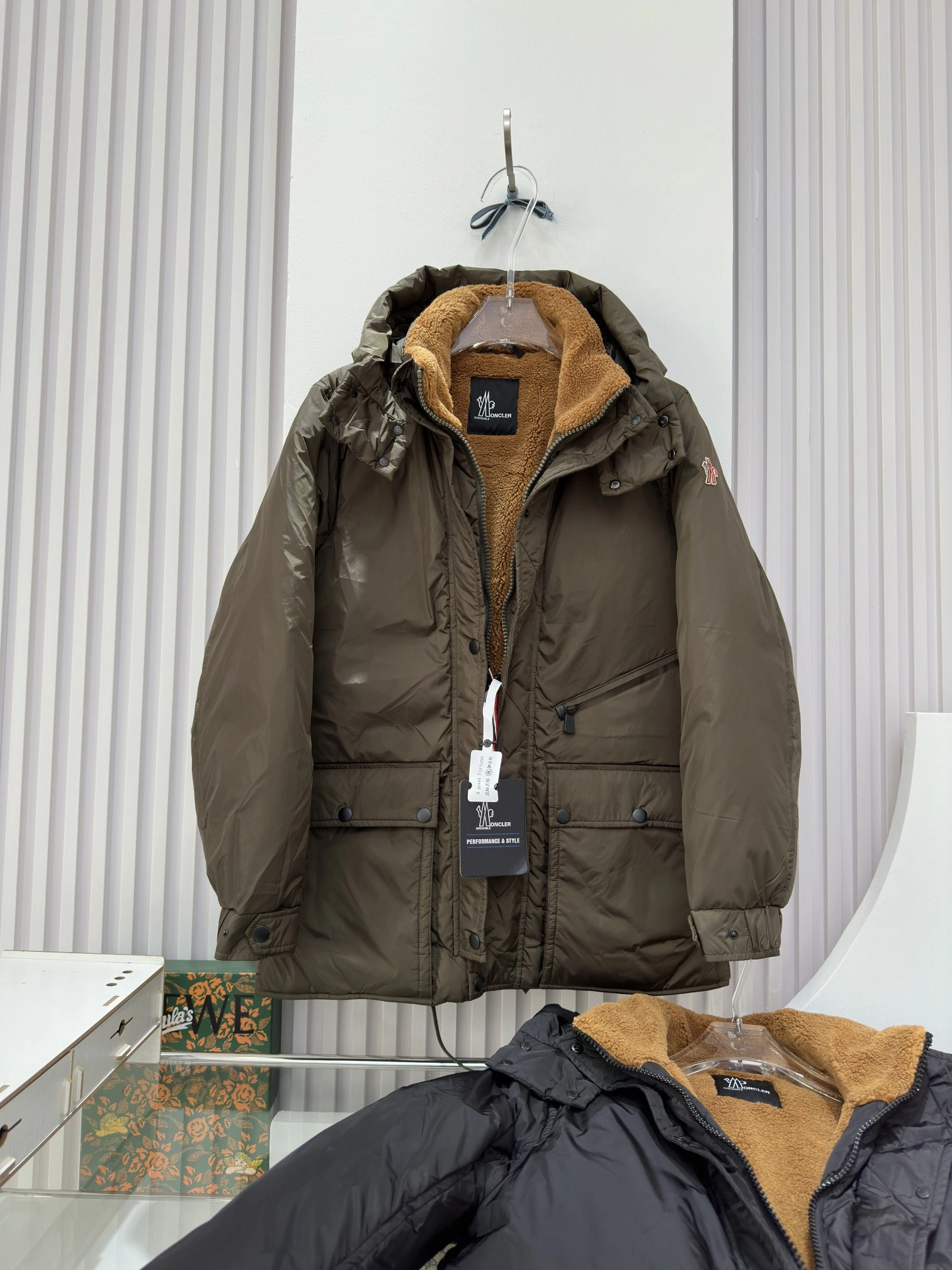 High fidelity Moncler Down Jackets