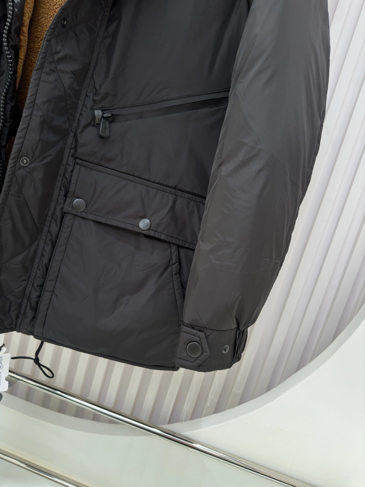 High accuracy Moncler Down Jackets